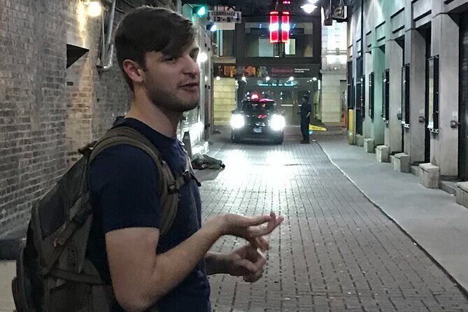 Chicago Ghosts & Haunted History Walking Tour - Who Will Enjoy This Tour?