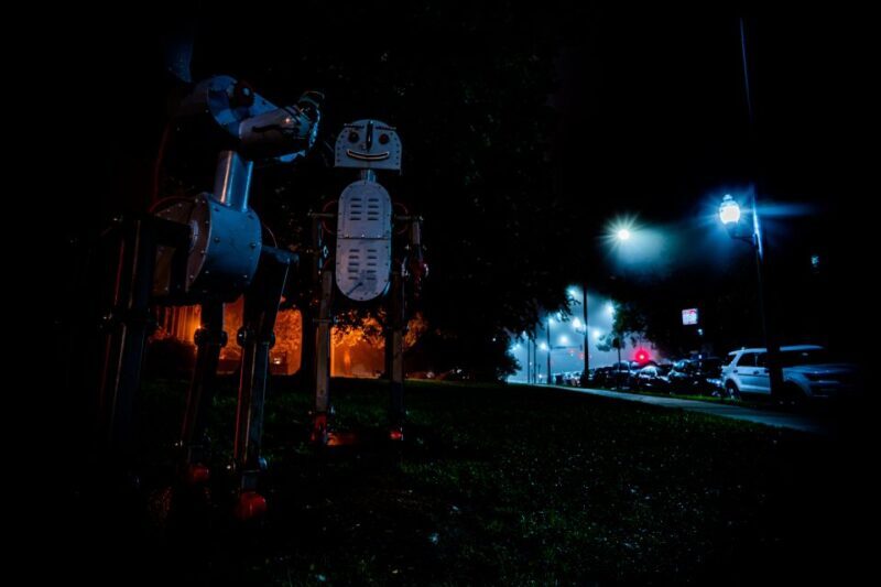 Chicago: Ghosts & Hauntings of the Windy City Walking Tour - Key Points