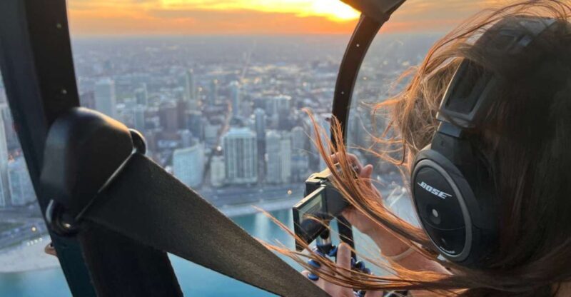 Chicago: Helicopter Tour of Chicago Skyline - Key Points