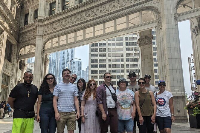 Chicago Highlights Walking Tour with Free Bike or Kayak Rental - The Sum Up