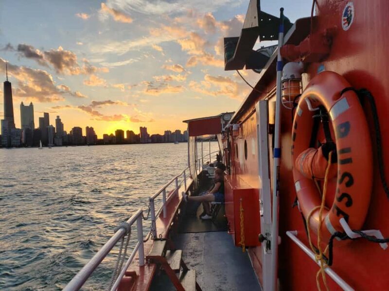 Chicago: Historical Lake and River Fireboat Cruise - An Authentic View of Chicago’s Waterfront and History