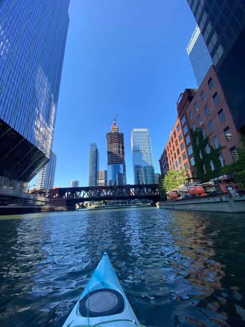 Chicago: History and Architecture Guided Kayak Tour - A Closer Look at the Chicago: History and Architecture Guided Kayak Tour