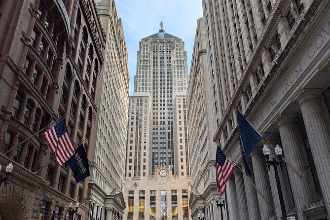 Chicago Loop and Millennium Park Scavenger Hunt Walking Tour - Practical Tips