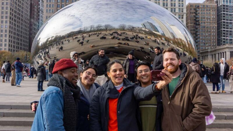 Chicago Loop: Art, Skyscrapers, Millennium Park & "The Bean" - An honest look at a lively and educational tour of Chicago’s downtown