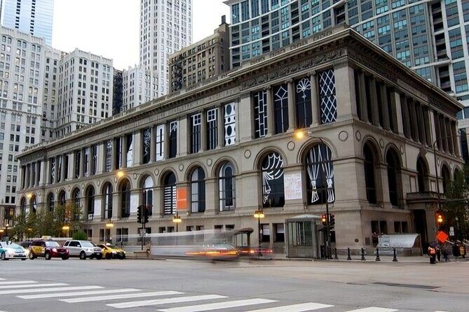 Chicago Loop Private Walking Tour with a Guide - An Honest Look at a Chic Architectural Stroll