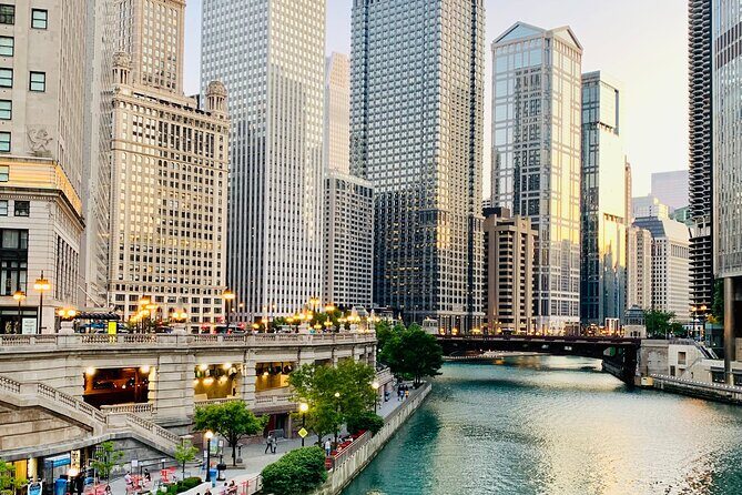 Chicago Mobs and Haunts Walking Tour - FAQ