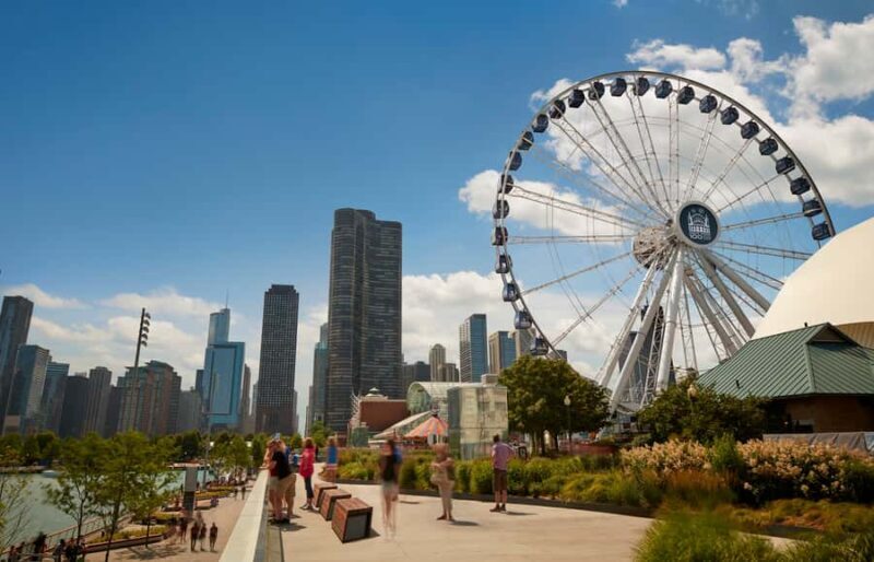 Chicago: Navy Pier Centennial Wheel Ticket - The Ride and Its Setting