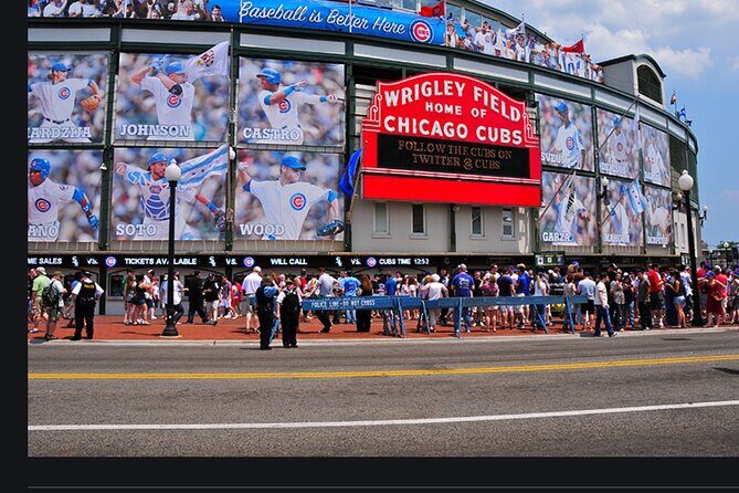Chicago Private Custom City Tour with Hotel Pick Up - Key Points