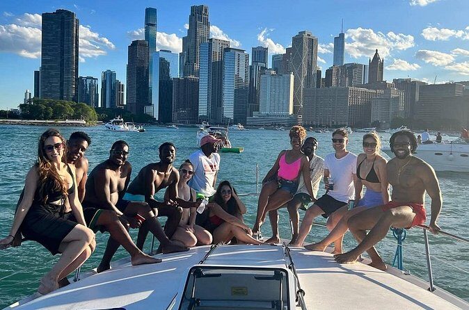Chicago Private Rental Yacht Charter - Who would love this experience?
