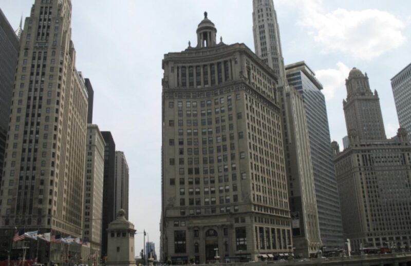 Chicago River: 1.5-Hour Guided Architecture Riverboat Tour - Practical Tips for Booking and Enjoying