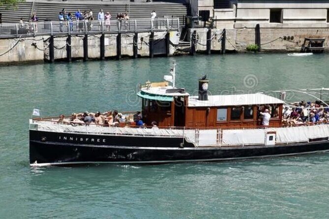 Chicago River Architecture Tour Aboard a Historic Yacht - Who Will Love This Tour?