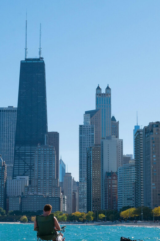 Chicago Scenic Driving Tour - What to Expect: Transportation & Comfort