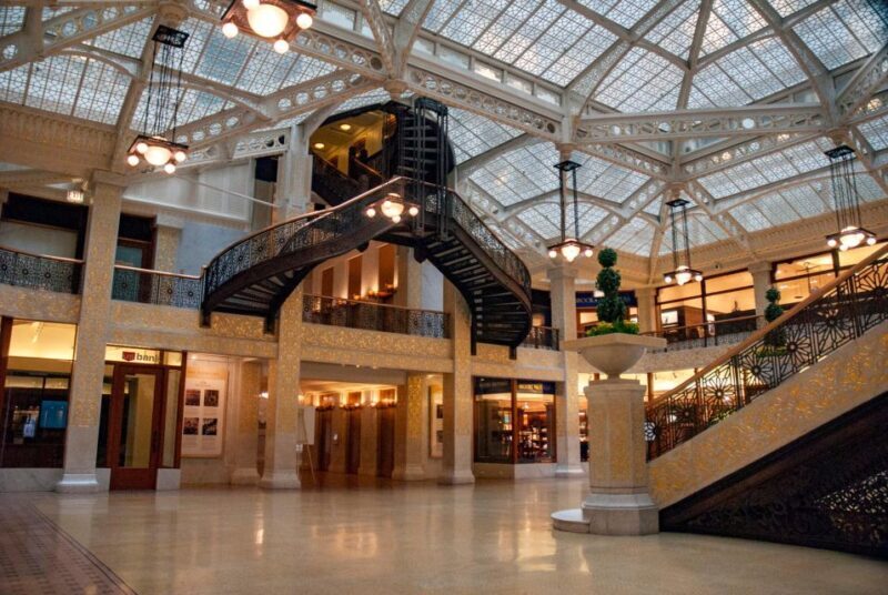 Chicago: Secret Interiors Architecture Walking Tour - An In-Depth Look at What to Expect