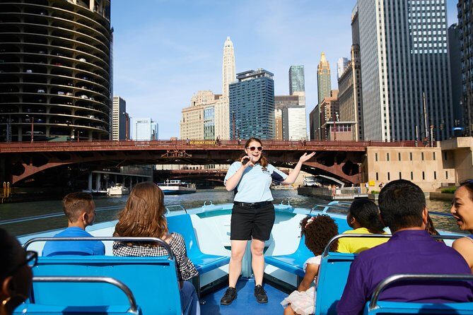 Chicago Sightseeing River and Lake Cruise - Exploring Chicago from the Water: A Detailed Look at the Sightseeing River and Lake Cruise