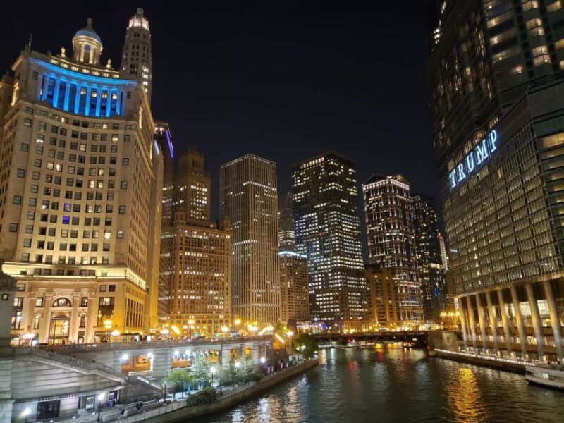 Chicago: Sunset Tour by Open-top Bus with Live Guide - Authenticity and Guided Commentary