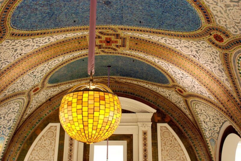 Chicago: Tiffany Art Glass Works Walking Tour - What to Expect During the Tour