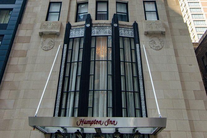 Chicago Walking Tour: A Walk Through Time - Key Points