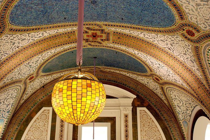 Chicago Walking Tour: Historic Treasures of Chicago - A Deep Dive into the Experience