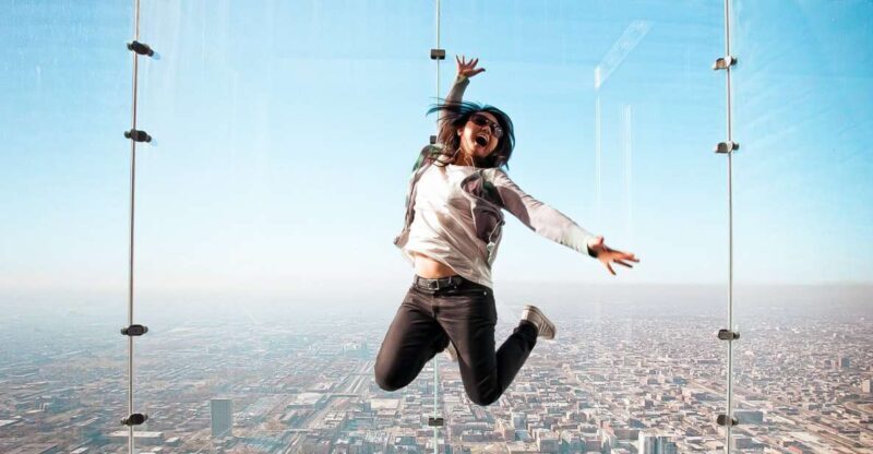 Chicago: Willis Tower Skydeck and The Ledge Ticket - What to Expect at the Willis Tower Skydeck and The Ledge
