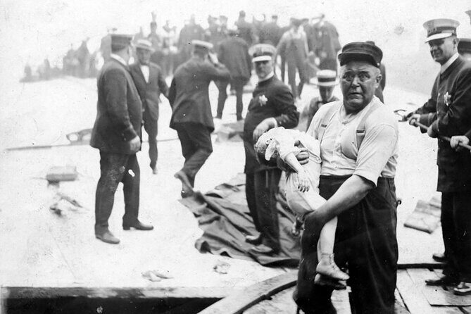 Chicago's Dark Side: Ghosts, Gangsters, and True Crime Tour - FAQ