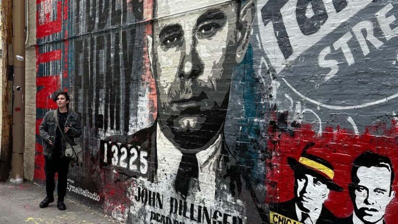 Chicago's Lincoln Park: Guns, Guitars & Gangsters - Introduction
