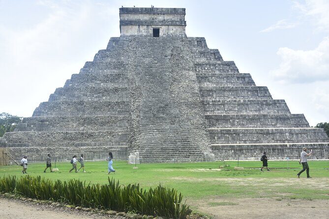 Chichén Cenote and ValladolidkTour with Buffet Lunch from Tulum - Key Points