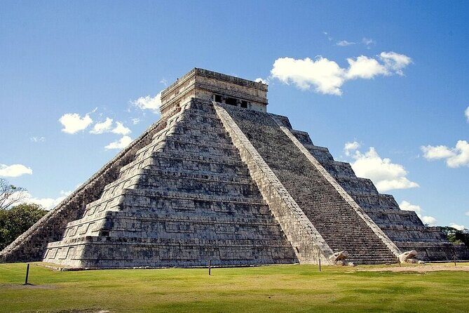 Chichen Itza, Cenote Ikkil and Hubiku+ Valladolid! Deluxe Chichen Itza Tour - What Travelers Are Saying