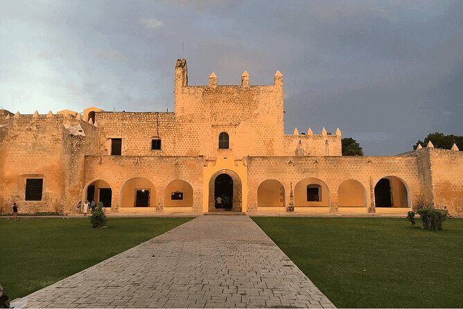Chichen Itza + Cenote Suytun & Cenote Ik Kil + Valladolid - Practical Details and What to Expect
