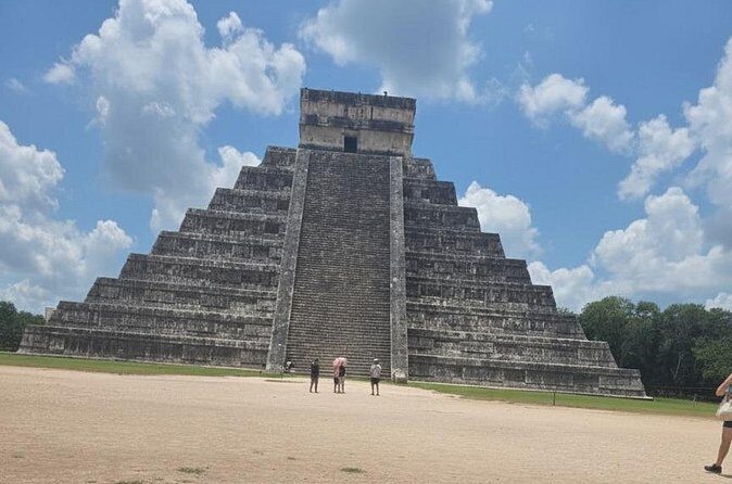 Chichen Itza Day Tour with Breakfast and Drinks Included - Who Will This Tour Suit?