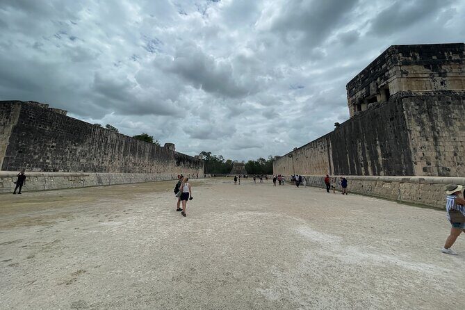 Chichen Itza Deluxe from Riviera Maya - Logistics and Practical Tips