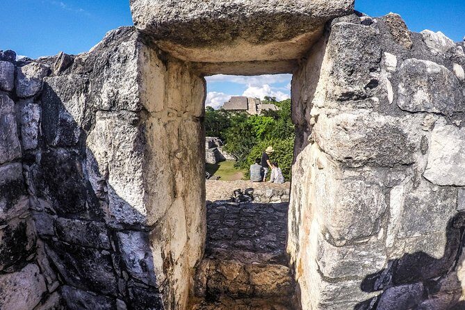 Chichen Itza & Ekbalam with Cenote swim from from Cancun - FAQ