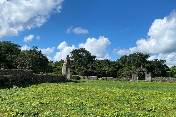 Chichen Itza Mayan Flavors and Jungle at Hacienda Privada with Cenote - Early Morning Departure and Route