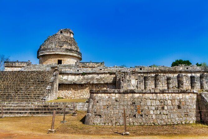 Chichen-Itza Mayan Temples, Cenote and Valladolid with Lunch - Lunch: Tasting Regional Flavors