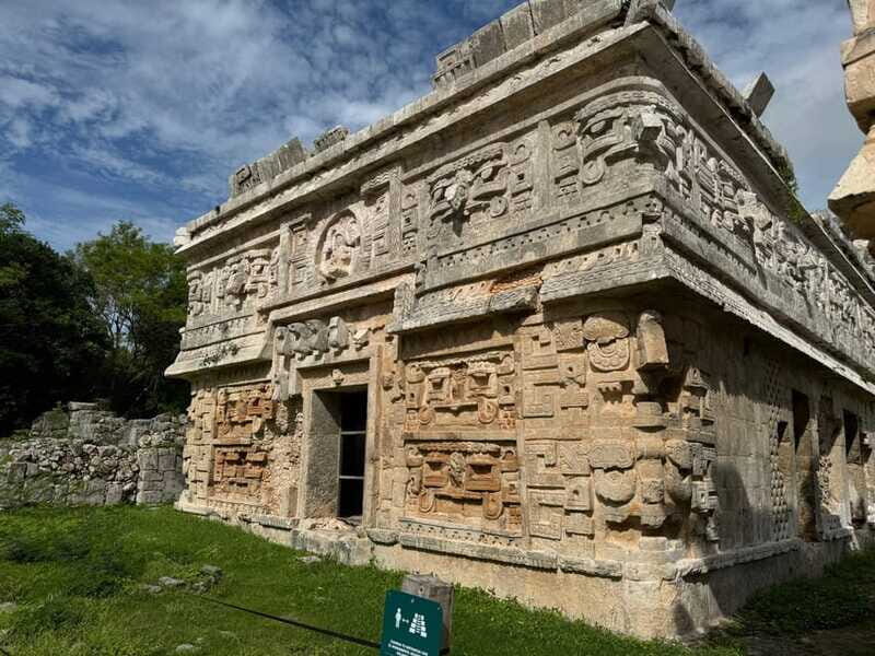 Chichen Itza: Private tour (Lunch in Valladolid & Cenote) - Refreshing in a Cenote: A Must-Do Break