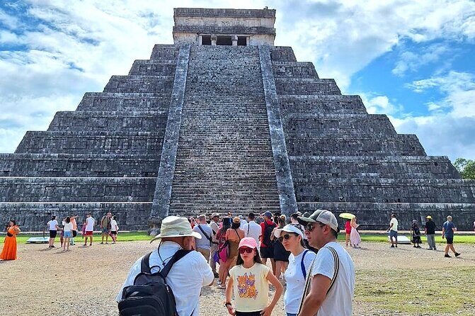 Chichen Itza Walking Shared Tour and Skip-the-Line Early Access - What’s Included and What to Expect