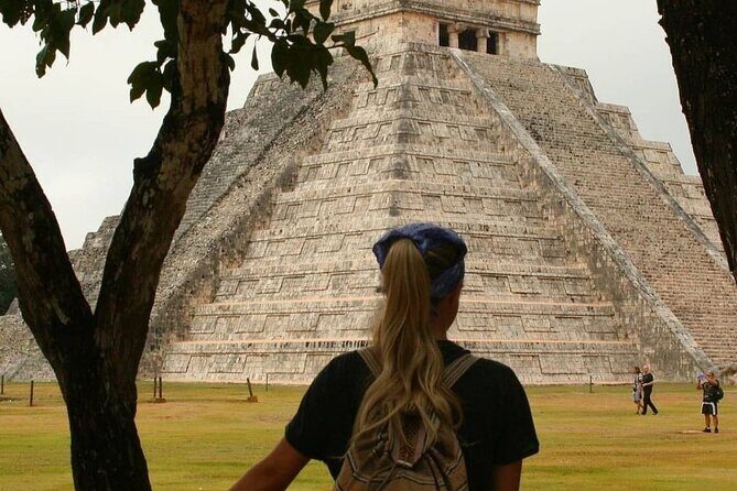 Chichen Itza, Yucatecan Buffet, Cenote Saamal and Valladolid - The Details that Matter