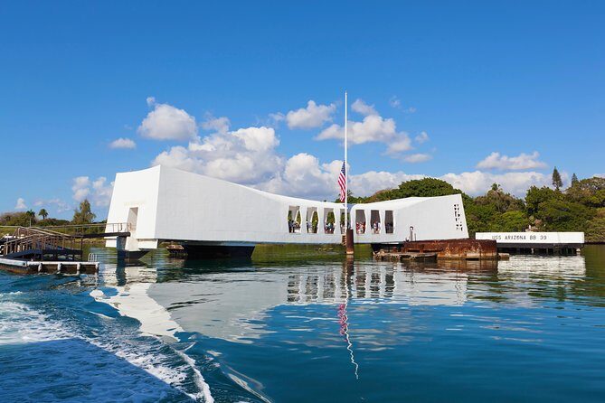 Chief's Official Pearl Harbor Self-Guided Multimedia Tour - Museums and Shoreline Walks
