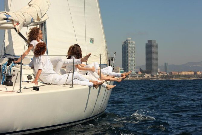 Chill Out Sailing from Barcelona - Private Tour - The Sum Up