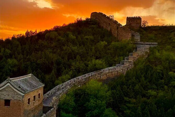 China Chengde Jinshanling Bus Day Trip - Key Points