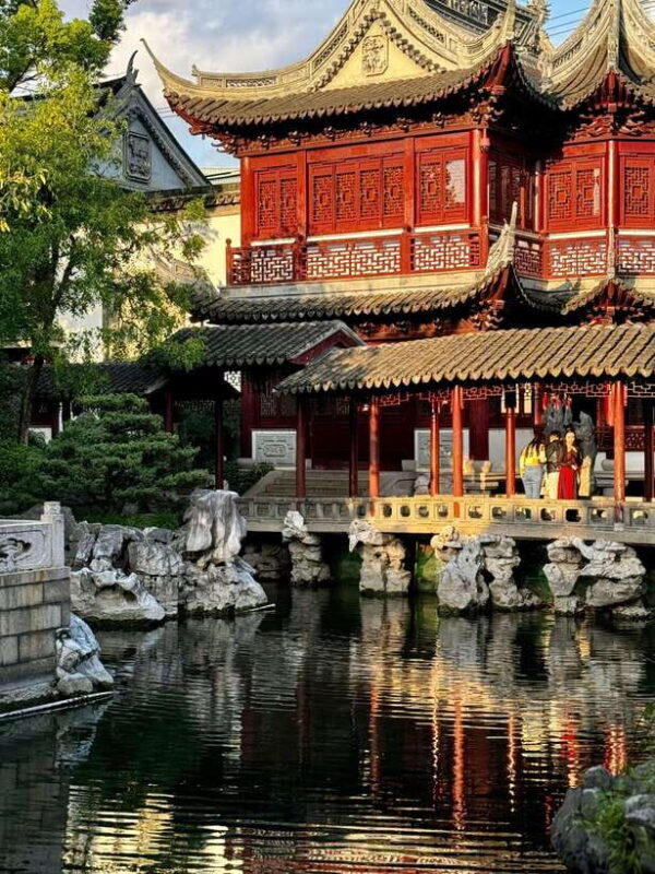 China Hollywood and Yiwu-the offline Temu commercial heaven - Day 2: Filmmaking and Family Fun