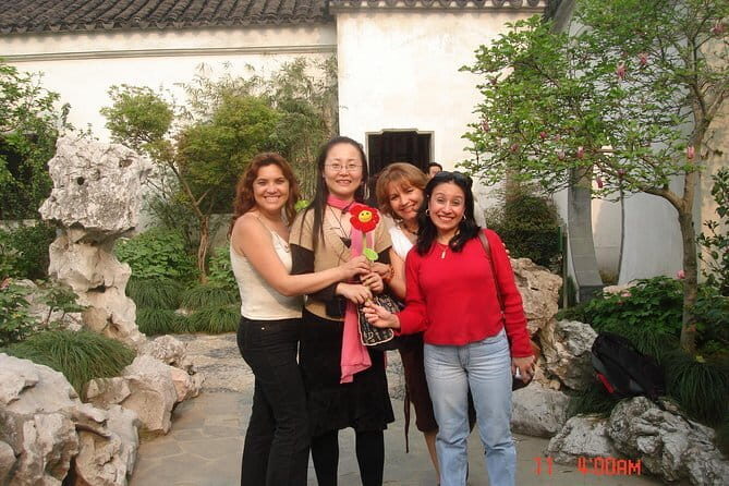 Chinese Religions Walking Tour in Shanghai - An Honest Look at the Tour