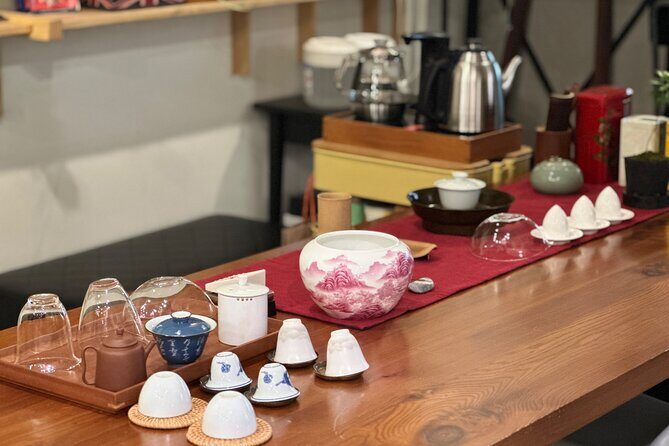Chinese Tea Ceremony: Discover Oolong's Rich Traditions - An In-Depth Look at the Oolong Tea Ceremony Experience
