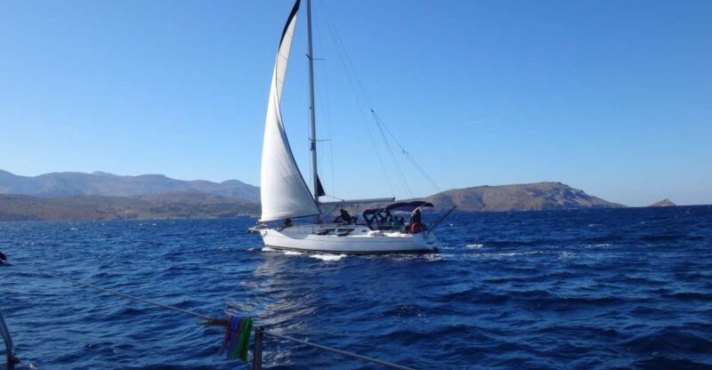Chios: Sailing Boat Cruise to Oinouses with Meal & Drinks - The Sailing Experience in Depth