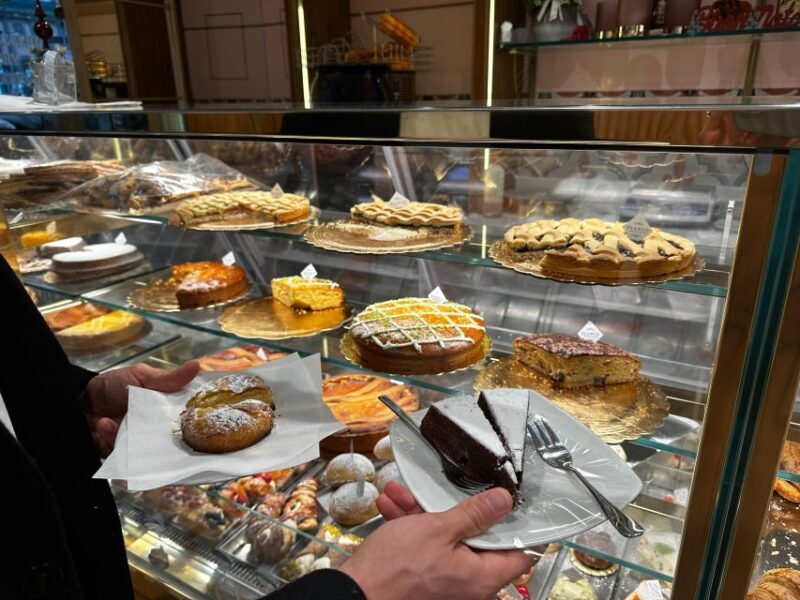 Chocolate and Pastry tasting tour in Napoli Old Town - The Value and Practicalities