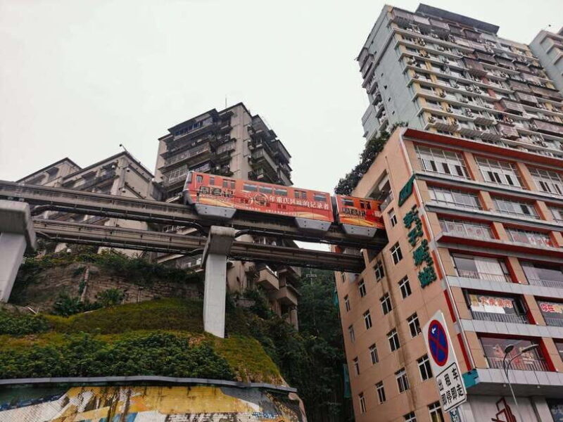 Chongqing: 1-dayEssential CityTour (no car,licensed tourgde) - Transportation & Comfort