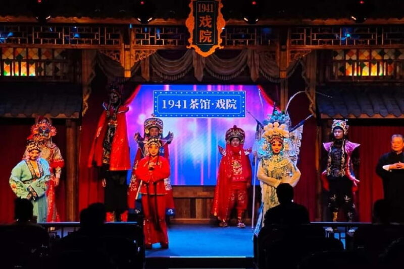 Chongqing: 1941 Theater + Hot Pot Private Group Day Tour - An In-Depth Look at the Tour Experience