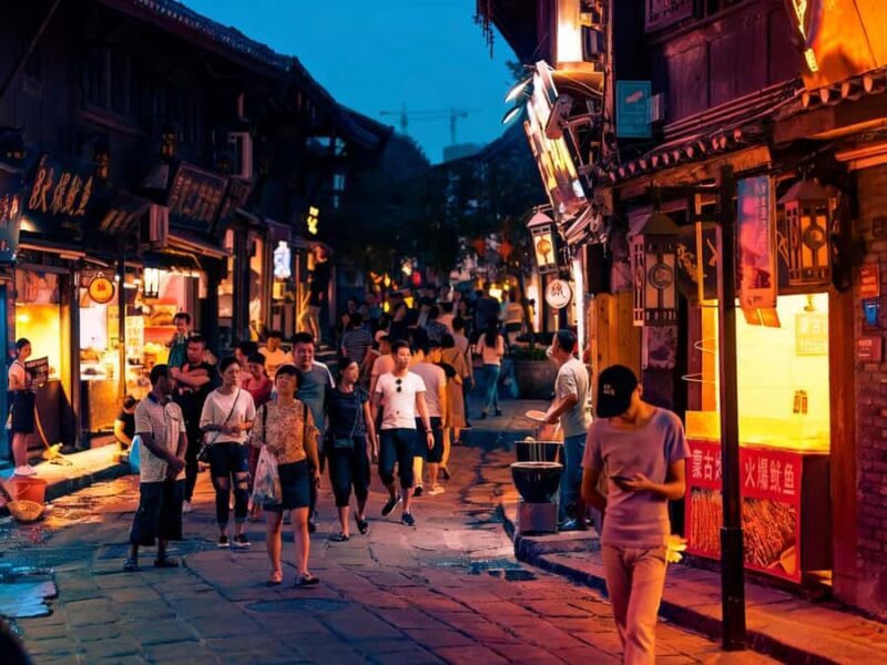 Chongqing: 2-Day Private Tour with Dazu Rock Carvings - Who Should Consider This Tour?