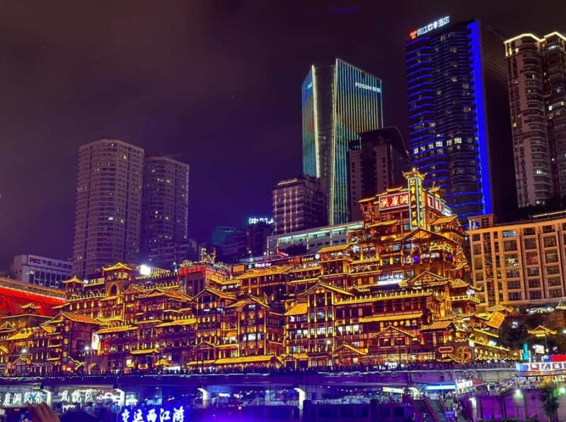 Chongqing: 50mins Night Yangzte Cruise update VIP class - Who Should Consider This Cruise?