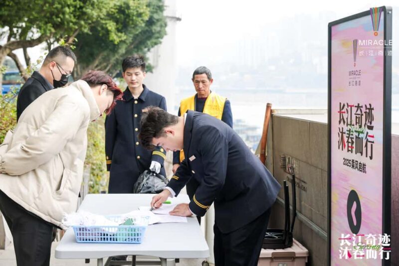 Chongqing: All Inclusive Yangtze Miracle Luxury 4D3N Cruise - Key Points