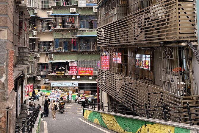 CHONGQING City Guided Hiking Day Tour: Lens, Bites & Hidden Steps - FAQ